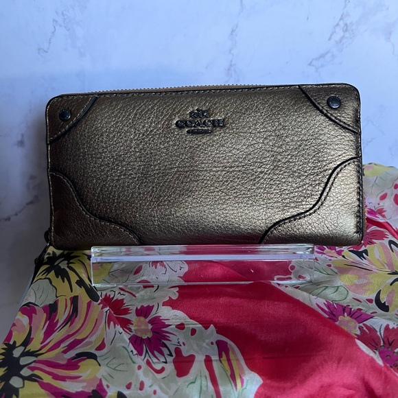 Coach | Bags | Coach Mercer Metallic Zip Wallet | Poshmark